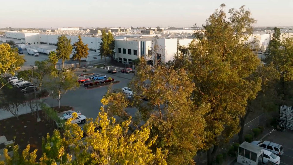 Tesla's Lathrop Megafactory Now Produces 200 Megapacks a Week