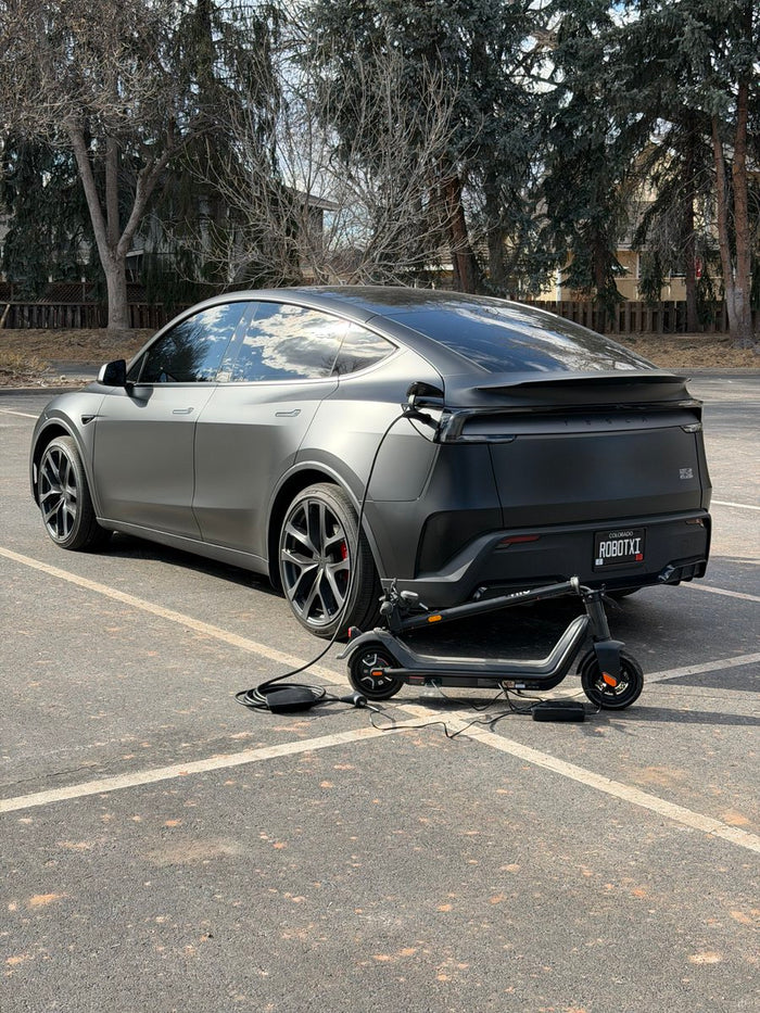 Model Y Performance V2L: Power Tools & Devices from Your Car